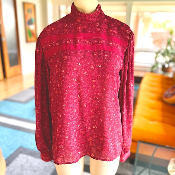 Chaus | Tops | Vintage Red Top Gorgeous Darker Red Floral Print Top ...